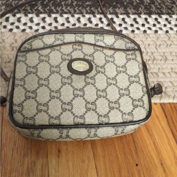 Gucci | Bags | Vintage Gucci Plus Crossbody | Poshmark